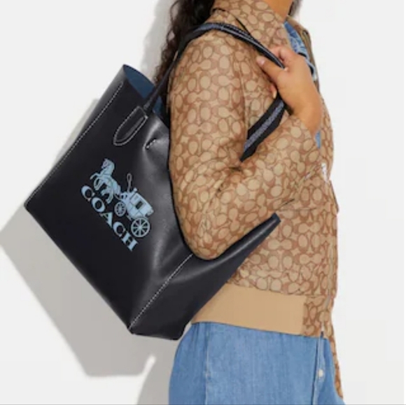 Coach | Bags | Coach Derby Tote With Horse And Carriage In Color ...
